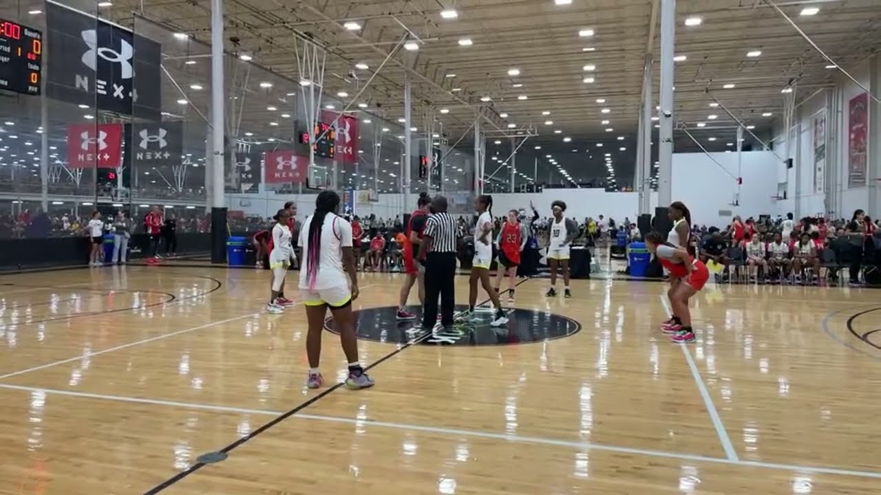 B Maze Elite vs Team Thrill - YouTube