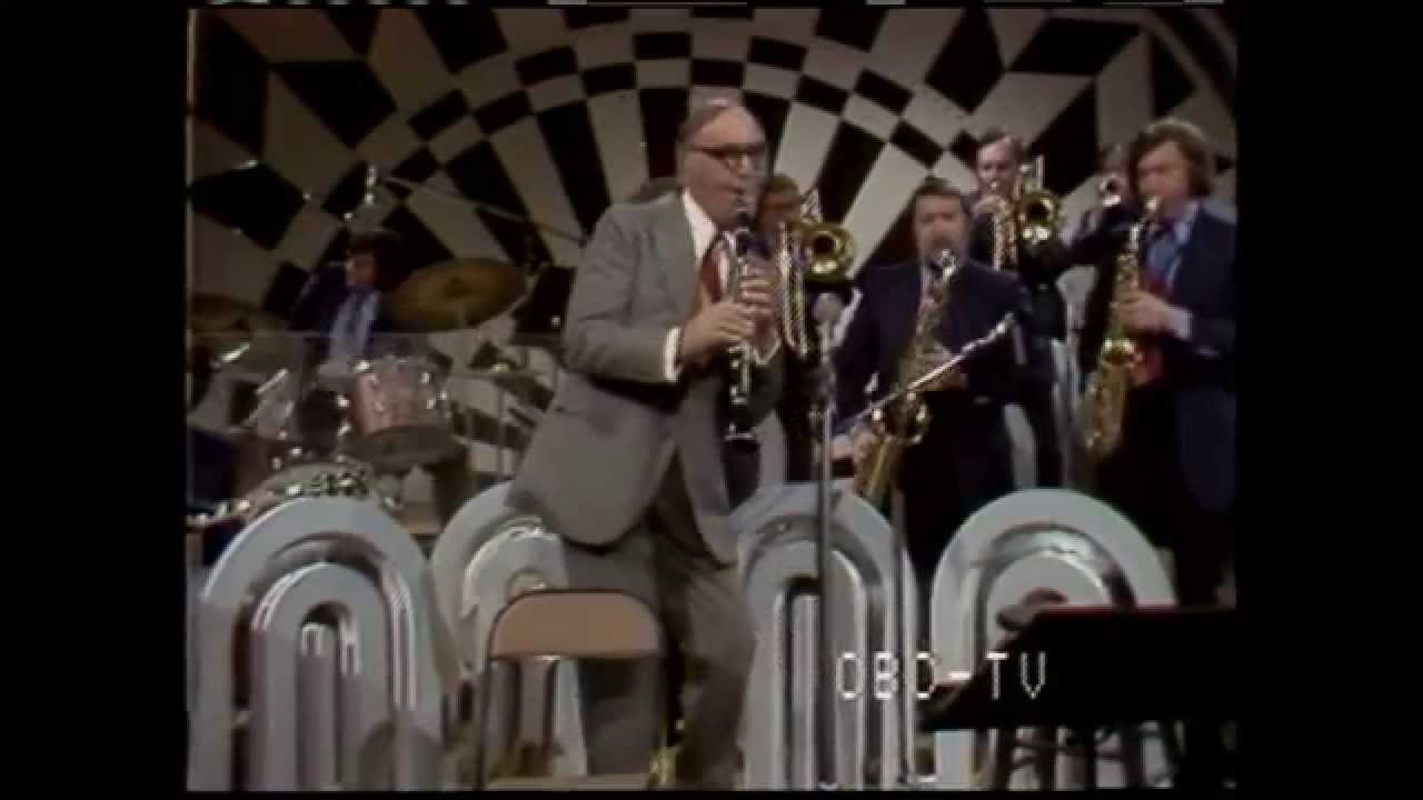 Benny Goodman - CBC 4m colour clip 1971 "In The Mood" - Jack Duffy ...