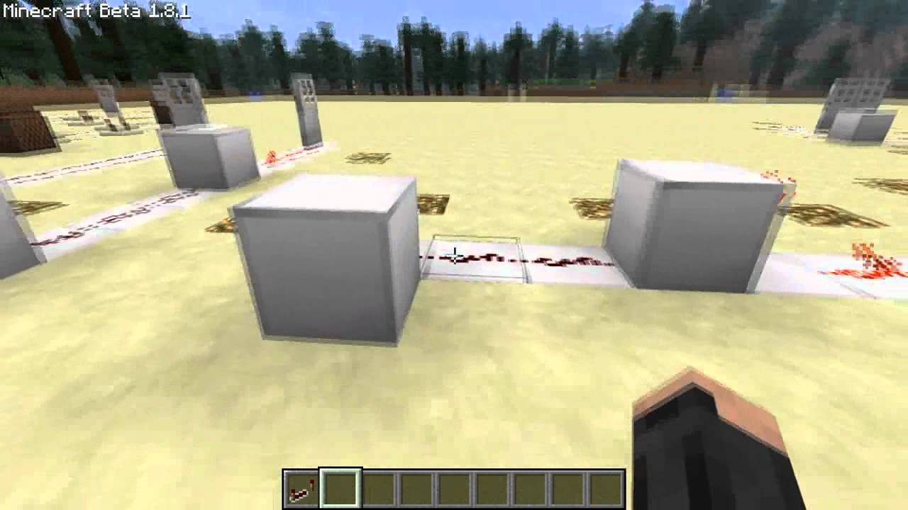 Minecraft tutorial: Redstone repeaters, inverters and double doors ...