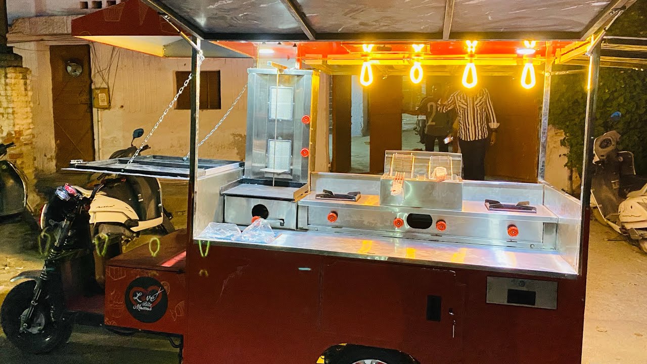 Shawarma cart #foodcart #electricfoods #momos #lovebitemomos #shawarma ...