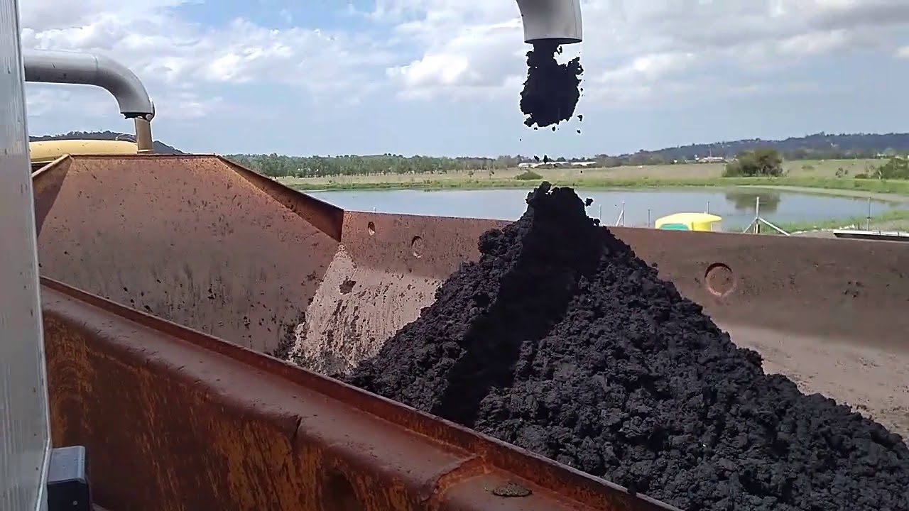 V9 MrSludge Vitone Eco Sludge dewatering centrifu - YouTube