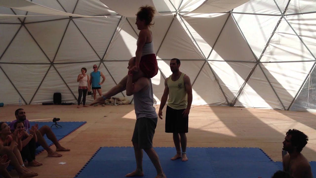 straddle jump about face! - YouTube