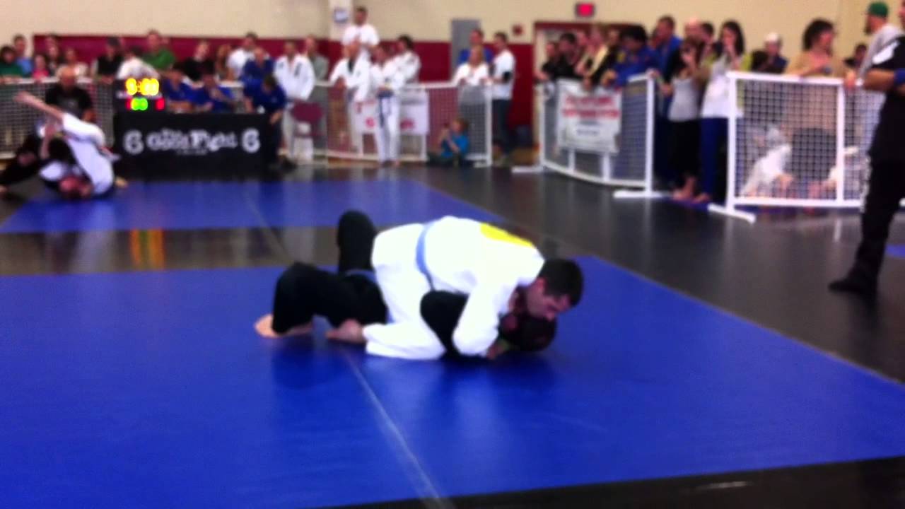 Zach The Good Fight Gi Fight 1 - YouTube