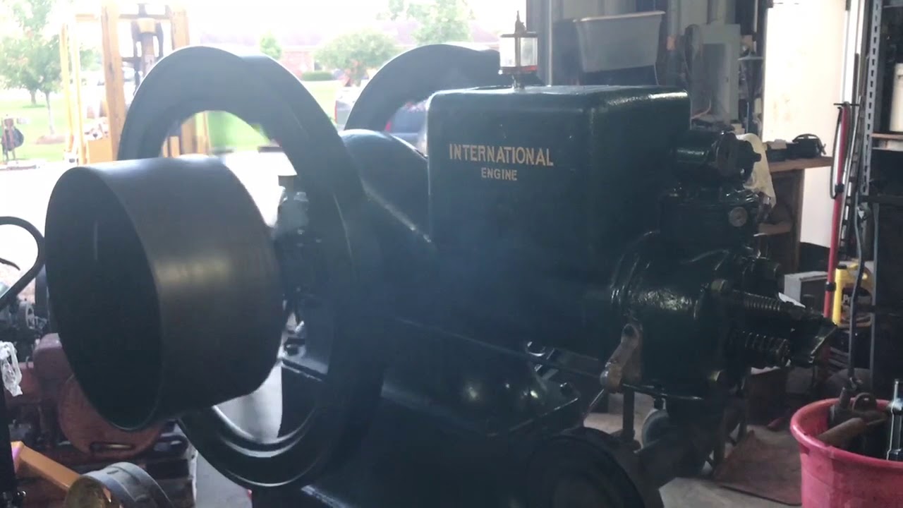 10 hp IHC M engine - YouTube