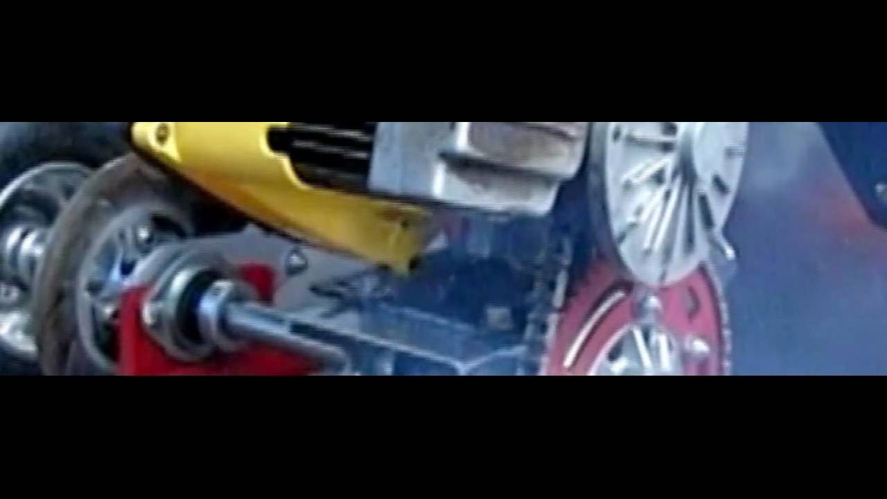Vintage McCulloch Kart Chainsaw Engine Motor Starting - SLOW MOTION ...