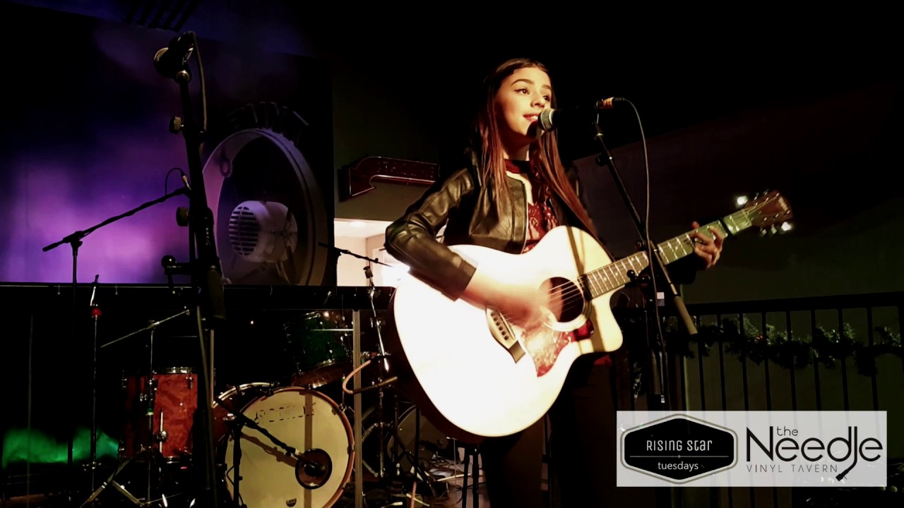 Somebody Like You - Keith Urban (Hailey Benedict live cover) - YouTube
