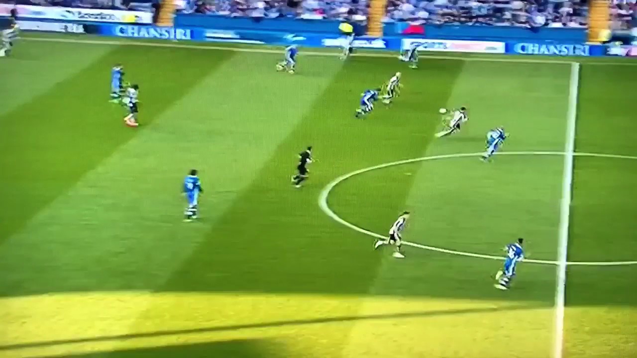 Jonjo Shelvey Half line goal attempt - YouTube