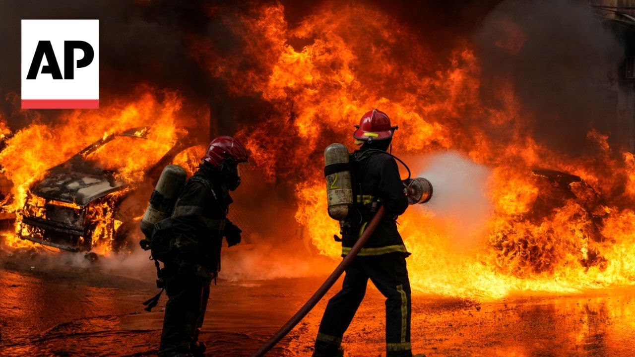 Giant diesel tanks catch fire in Beirut - YouTube