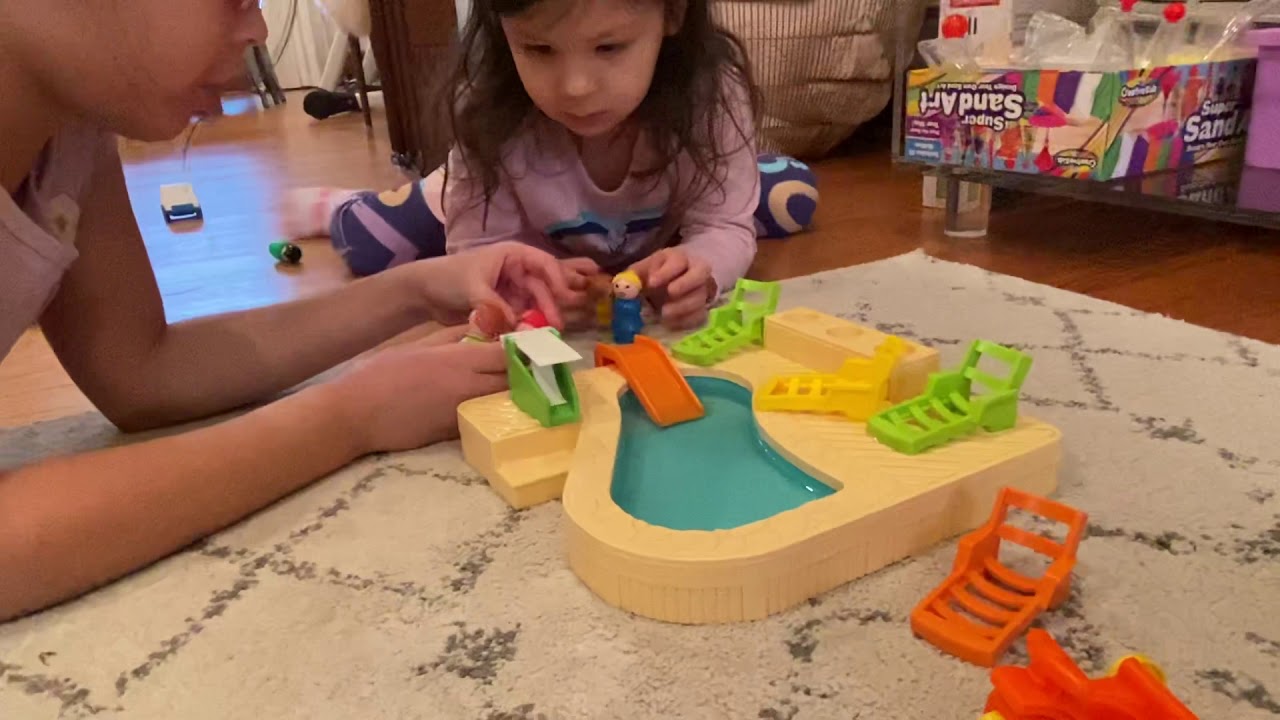 Noemi & Naya playing with little toy people - Part 1 - YouTube