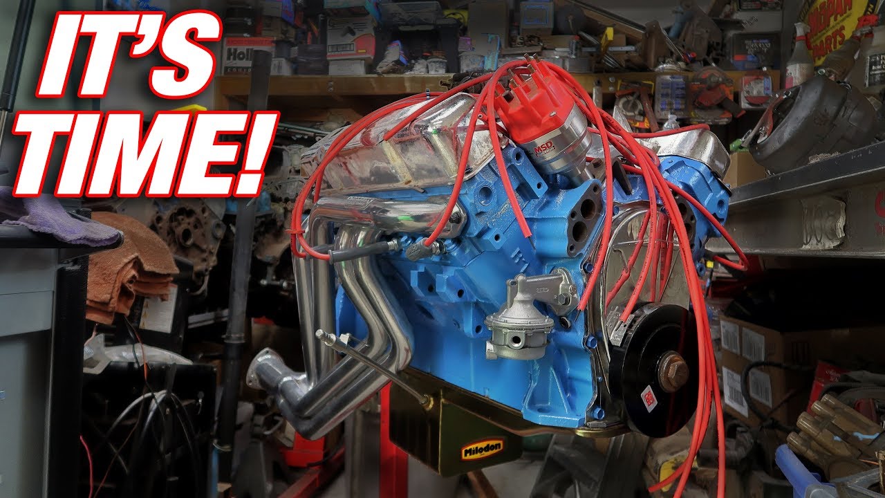 The Power Wagon's BIG BLOCK 440 is ASSEMBLED! - YouTube