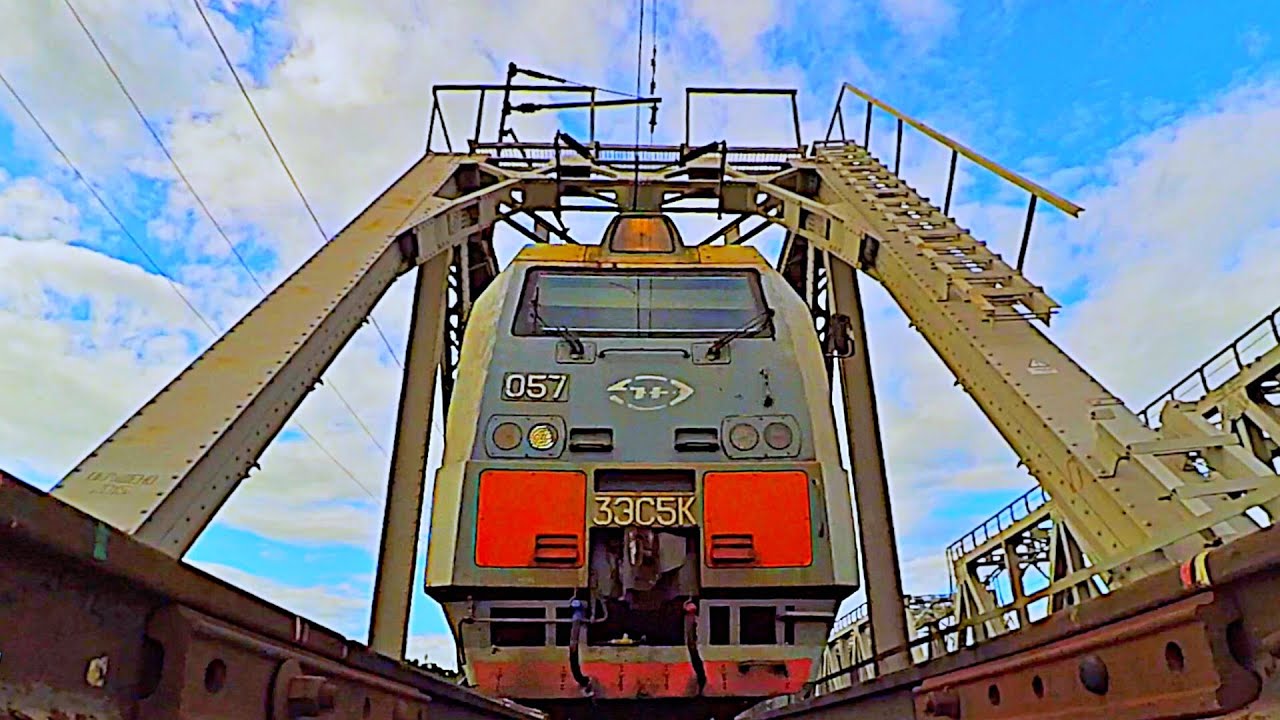 RailWay. Camera Under Train. Freight Train Runs Over Camera/ Камера под ...