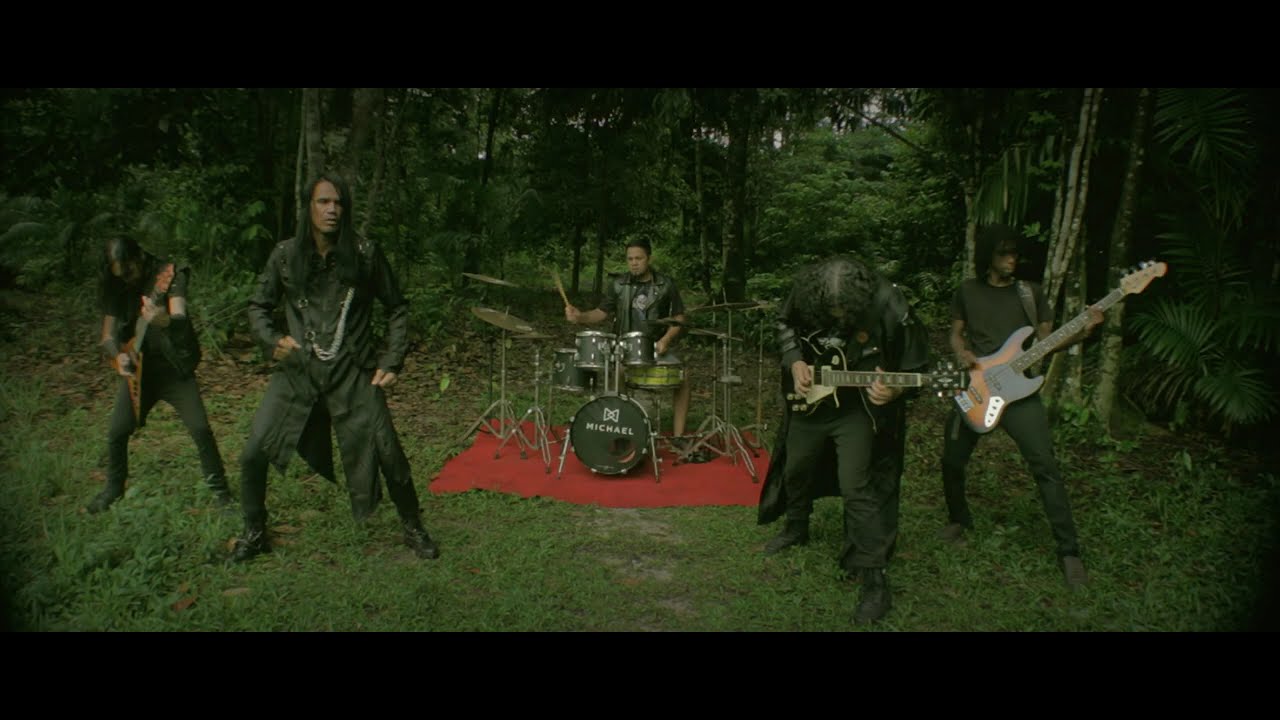 Trailer Oficia do clip de HELLFIRE - YouTube