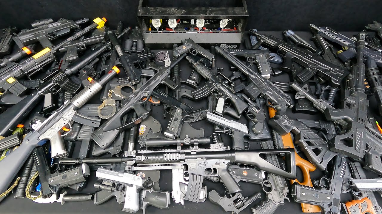 All Toy Guns In Black Color, All Black Rifles And Guns That Are ...