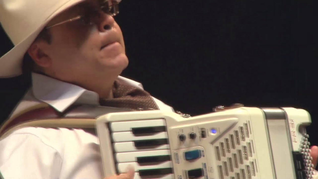 "Snow Train Shuffle" by John Gart. Super virtuoso!!! - YouTube