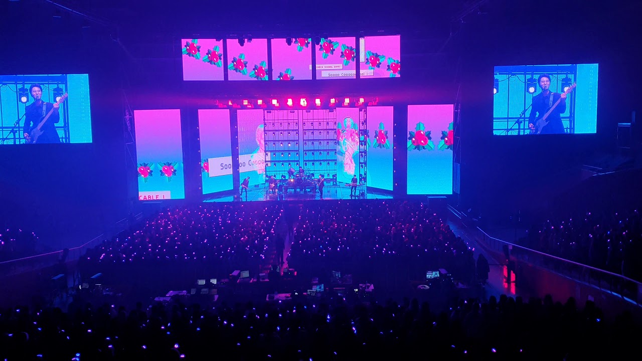 [day6/데이식스] 20191224 The Present - 완전 멋지잖아 - YouTube