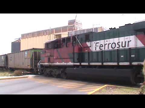 ¡HIPER HORN SHOW! FSRR 4709-4705 con el TPUT saliendo de Puebla. - YouTube