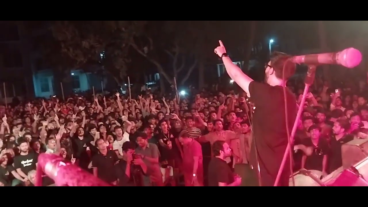 Warfaze Concert In Tangail #warfaze #mbstu - YouTube