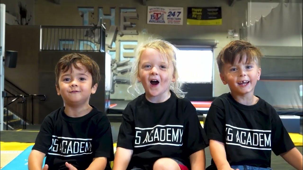 X5 ACADEMY Parkour Classes - YouTube