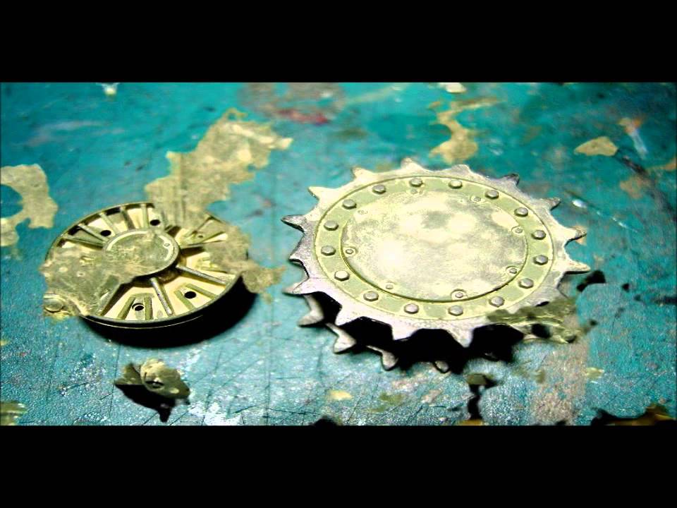 weathering a scale model tank - YouTube