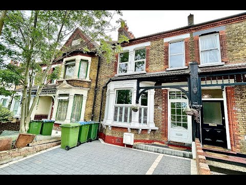 Watch this video for this 3 double bed house on Plumstead Common Road ...