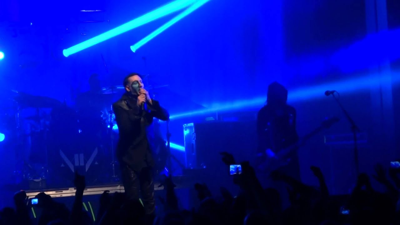 Marilyn Manson - Rock Is Dead (Live) - YouTube