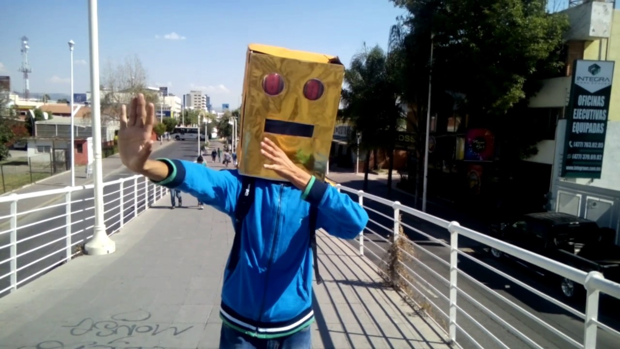 LMFAO vuelve! EL REGRESO DEL ROBOT!! shuffle melbourne 2017!! - YouTube