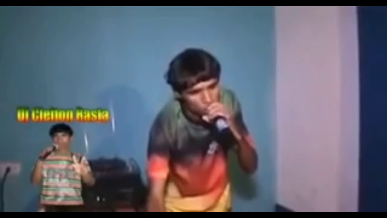 CLEITON RASTA DEBOCHANDO LEGAL AO SOM DE ALDAIR PLAYBOY - YouTube