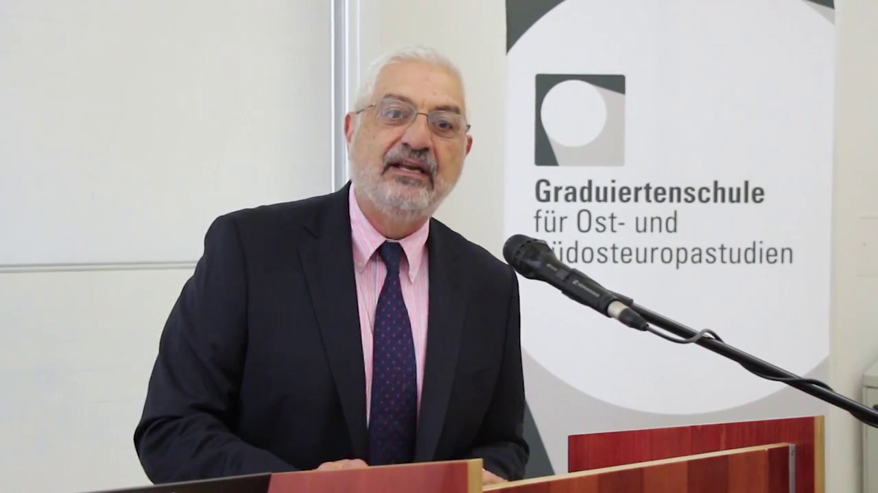 Ronald G. Suny: "They Can Live in the Desert But Nowhere Else ...