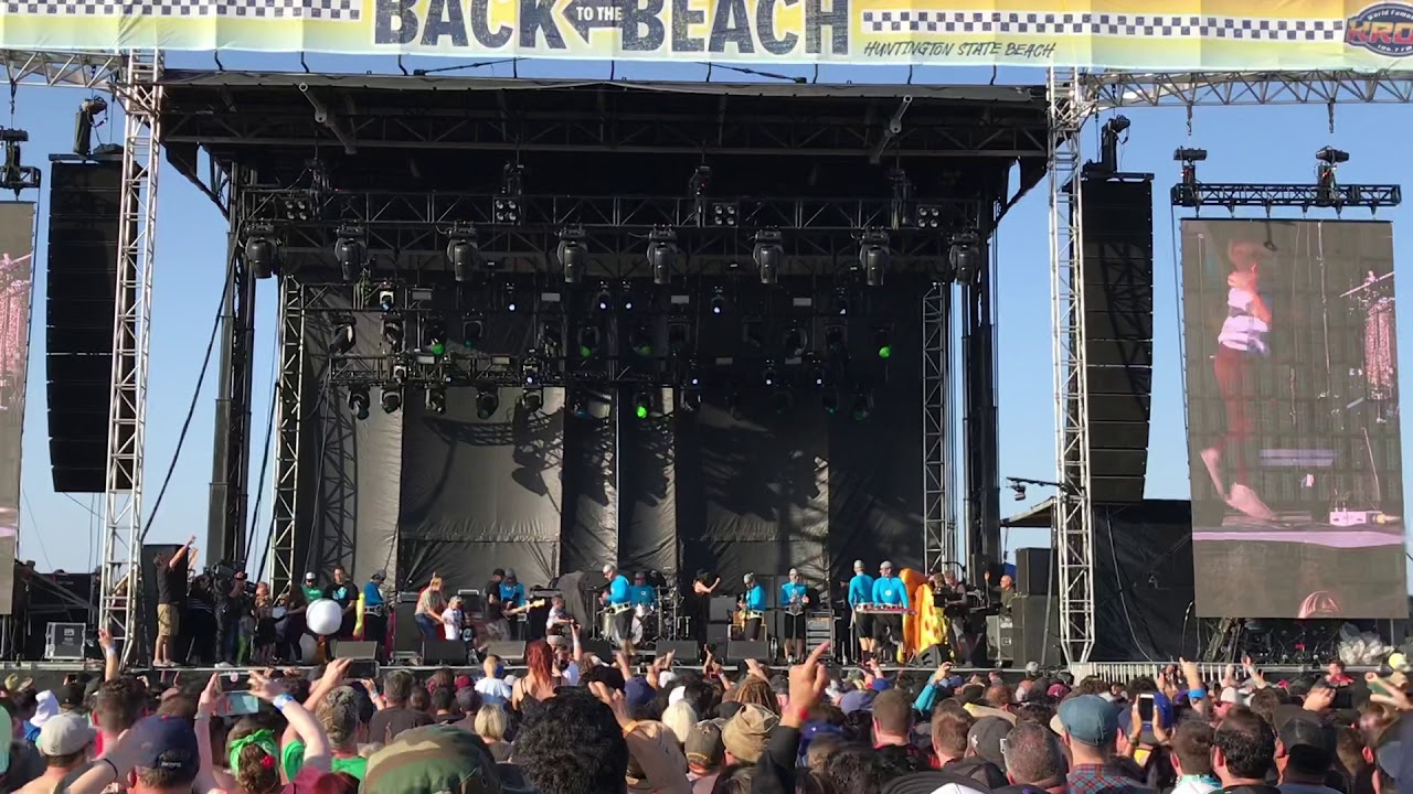 The Aquabats - Pool Party - live at Back to The Beach at Huntington ...