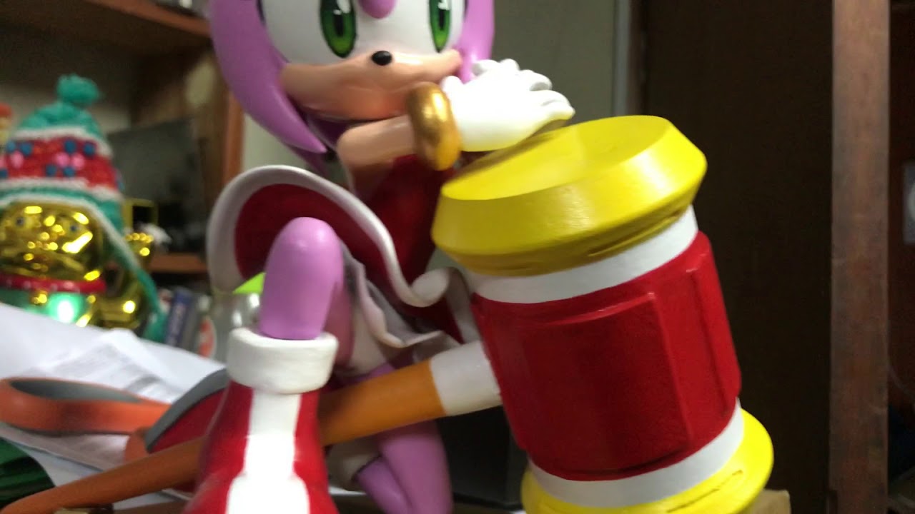 Amy Figure finished - YouTube