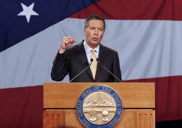 Politicians Who Do the Best Thumb Point Thing - YouTube