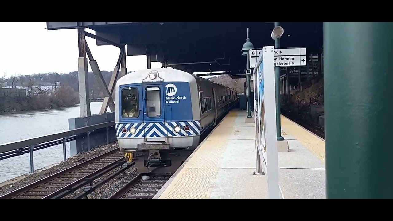 Metro north: Grand Central M3A train #750 arriving at Marble Hill - YouTube