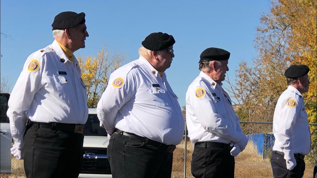 Unserviceable Flags Ceremony - YouTube