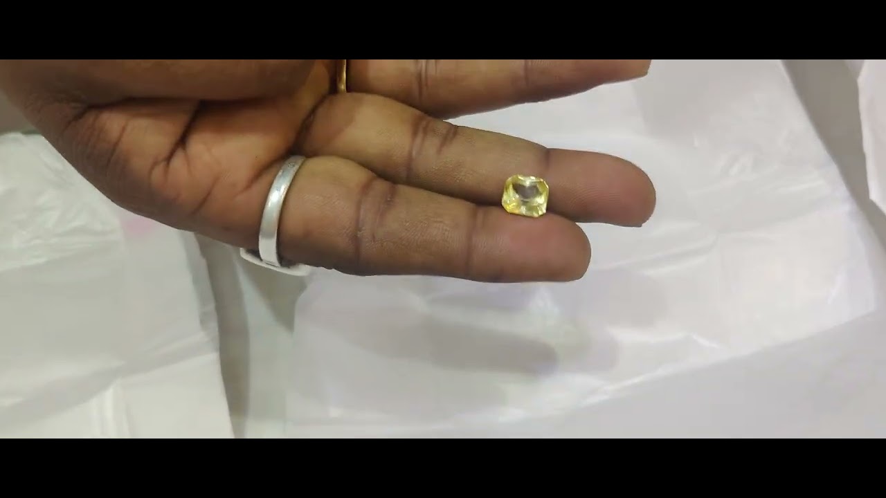 NATURAL PUKHRAJ INTERNALLY FLAWLESS#srilanka #sapphire #khatrigems # ...