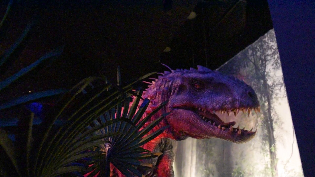 Indominus Rex Animatronic - YouTube