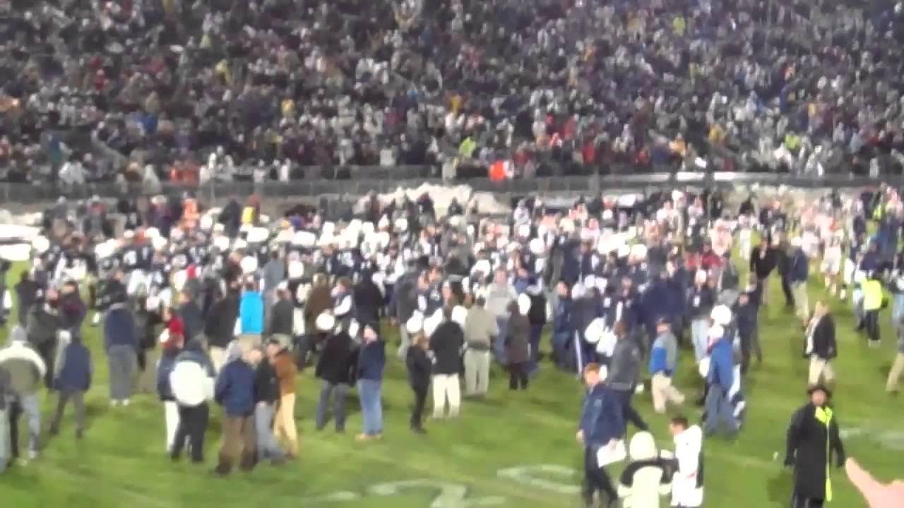 Penn State vs Illinois 2011 - Final Play Student Section - YouTube