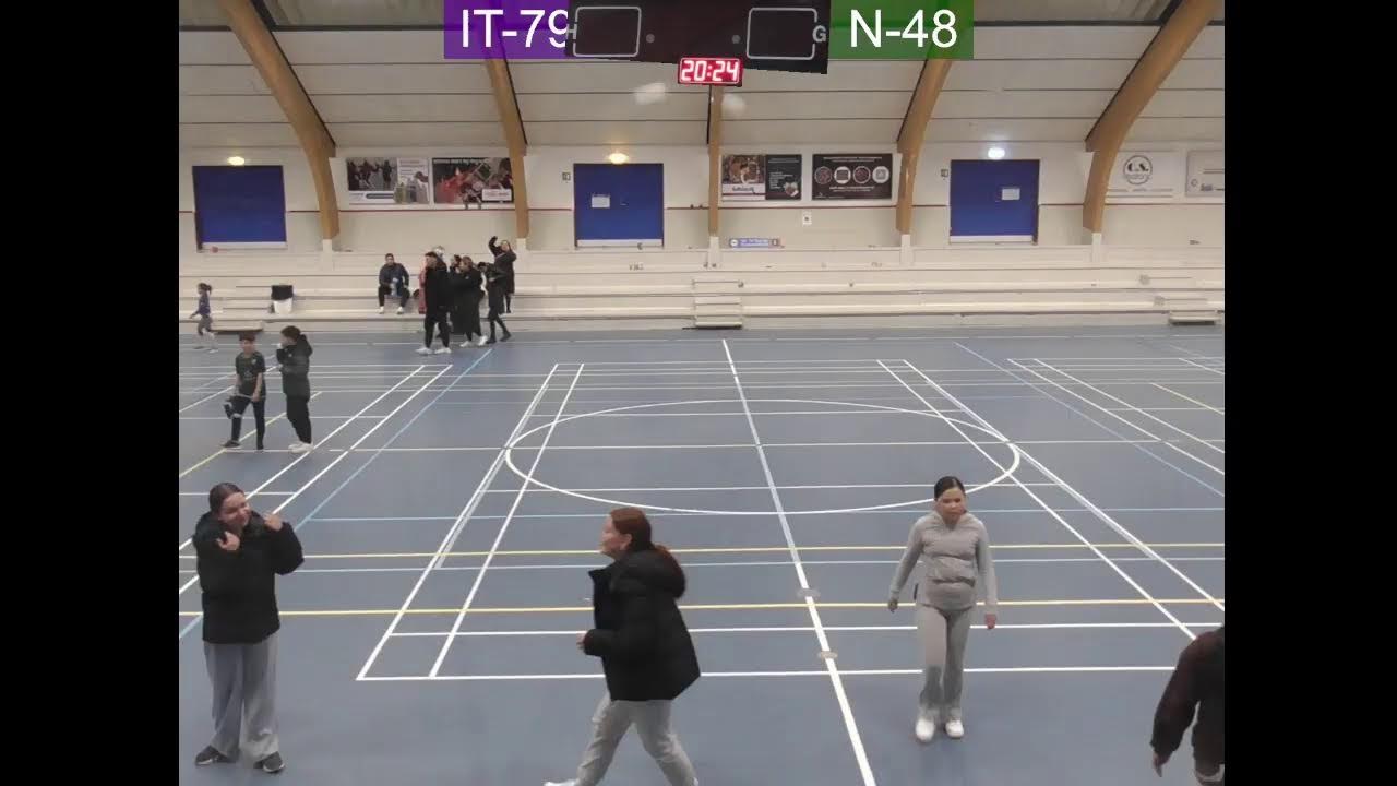 Ulloq 5 │ NP (GM) U18 Nukappiaqqat Futsal - YouTube