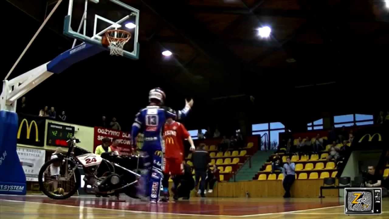DaFly dunk over speedway rider and his motorcycle || Over 208 cm guy ...