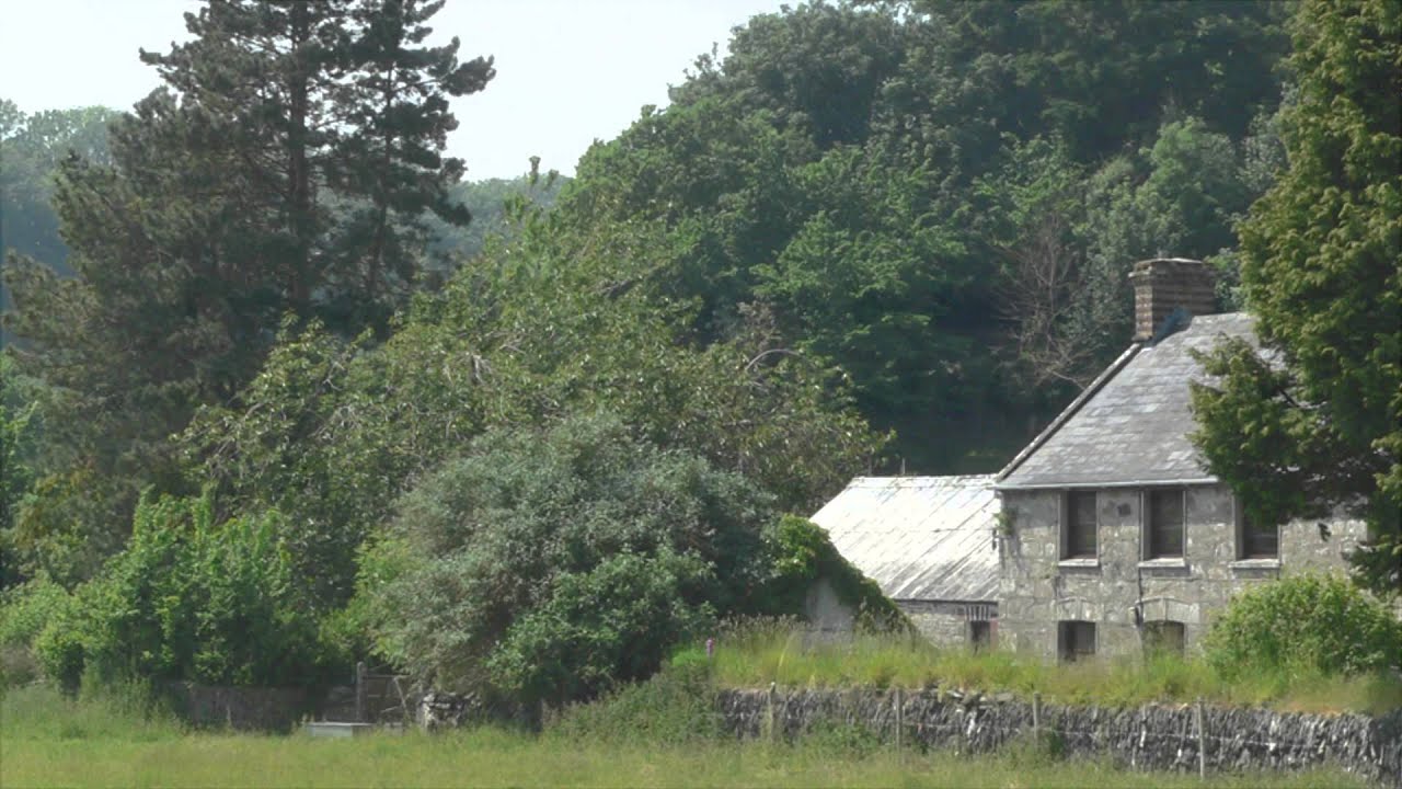 Nevern - brief introduction. - YouTube