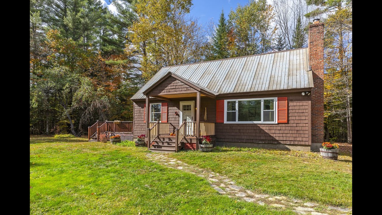 This Home for Sale: 81 Evergreen Lane in Londonderry, VT (public) - YouTube