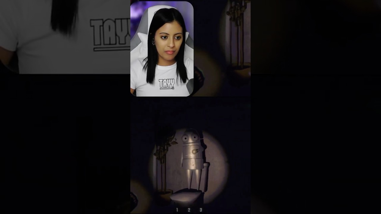 Oops, wrong door 😅 #twitch #twitchstreamer #twitchclips #repo - YouTube