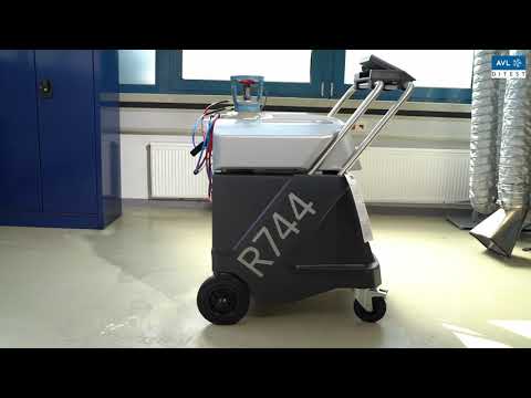Air conditioning service device VAS 581 009 – 01 Comissioning EN - YouTube