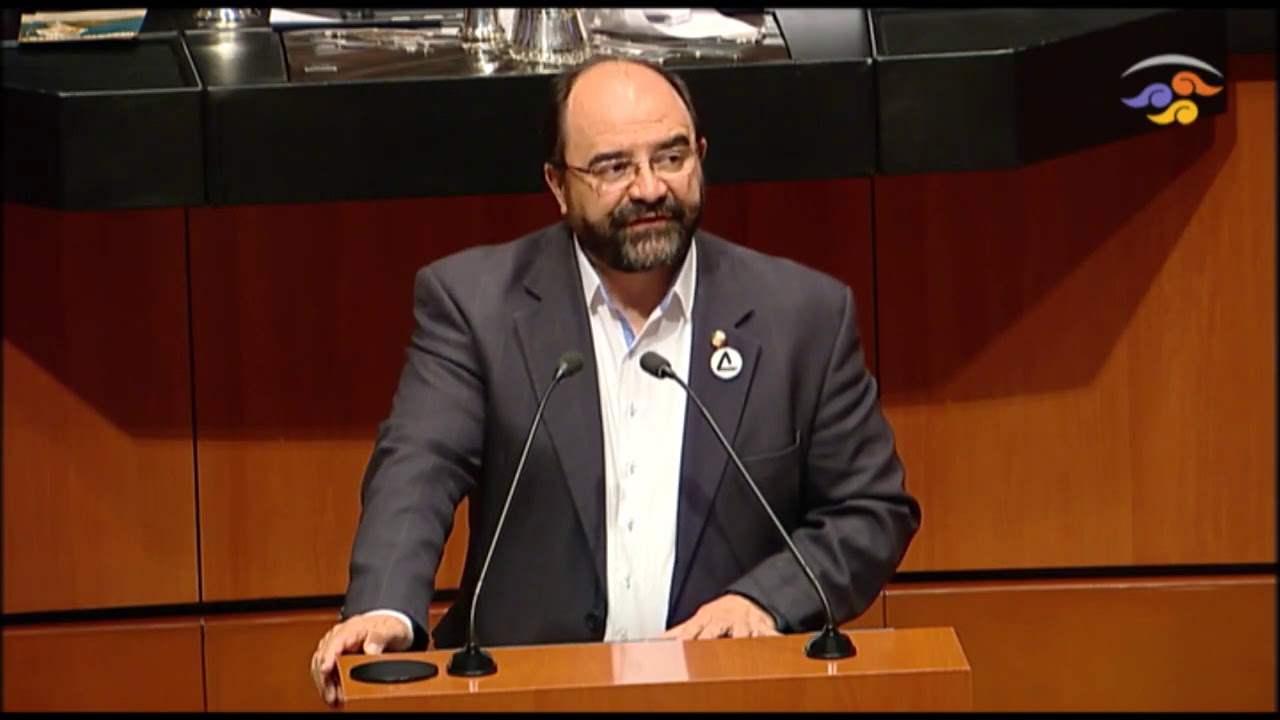 Homenaje al Ing. Heberto Castillo Martínez - YouTube