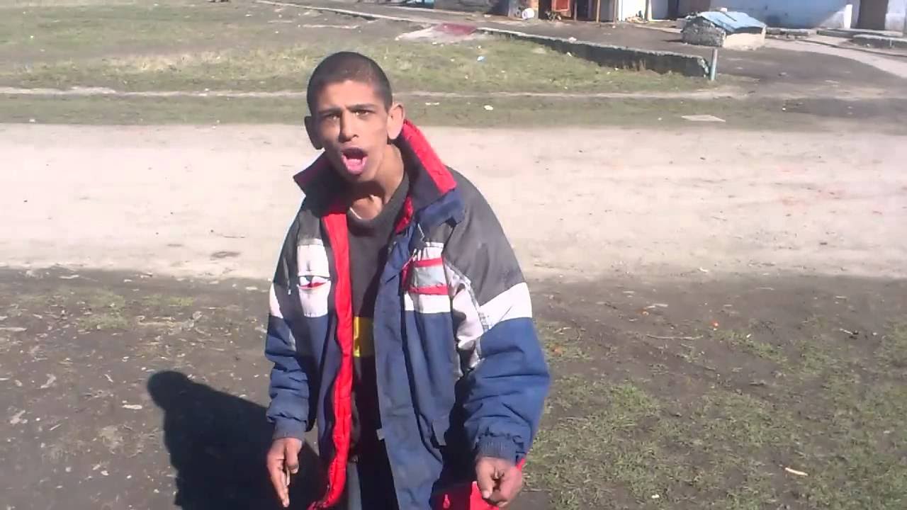 Reklama na Kofolu (Fofolu) - GIPSY RAPPER FOKU ME ZIGU ZIGULE WIGGLE ...