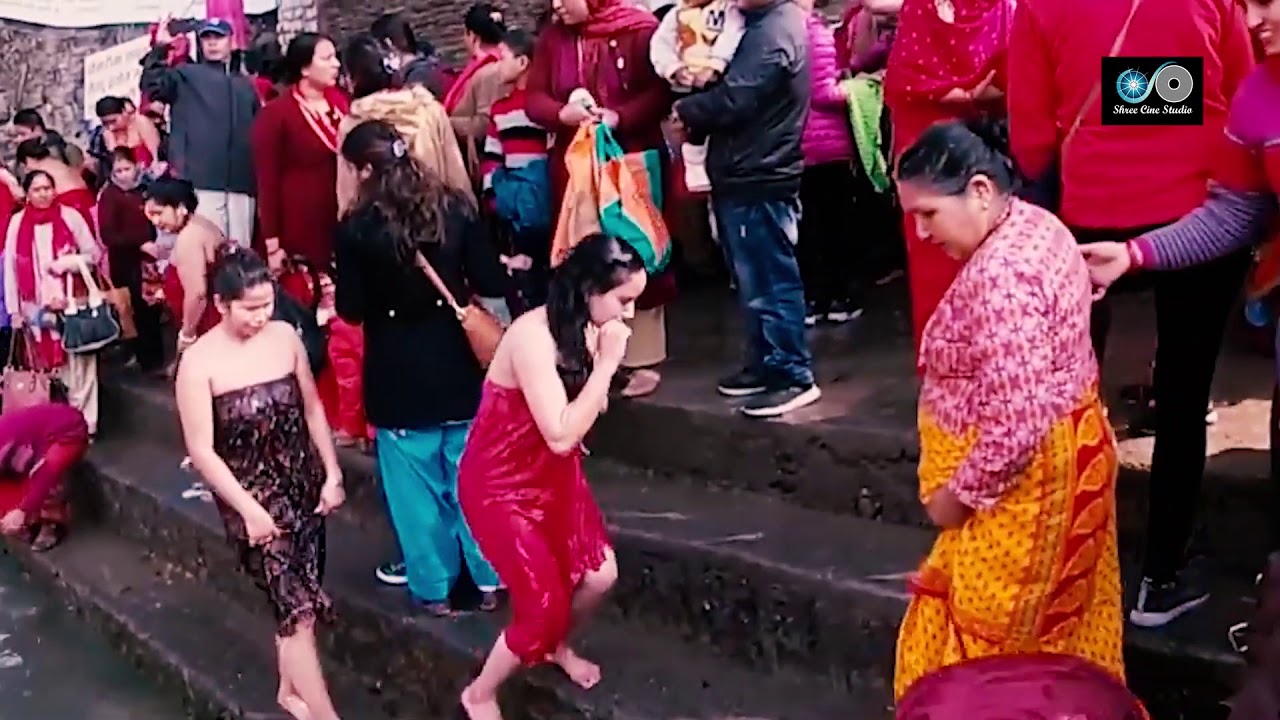 Open Nadi Snan # Holly Bath || Magh Mela # Ganga Snan # Bath Open Area ...