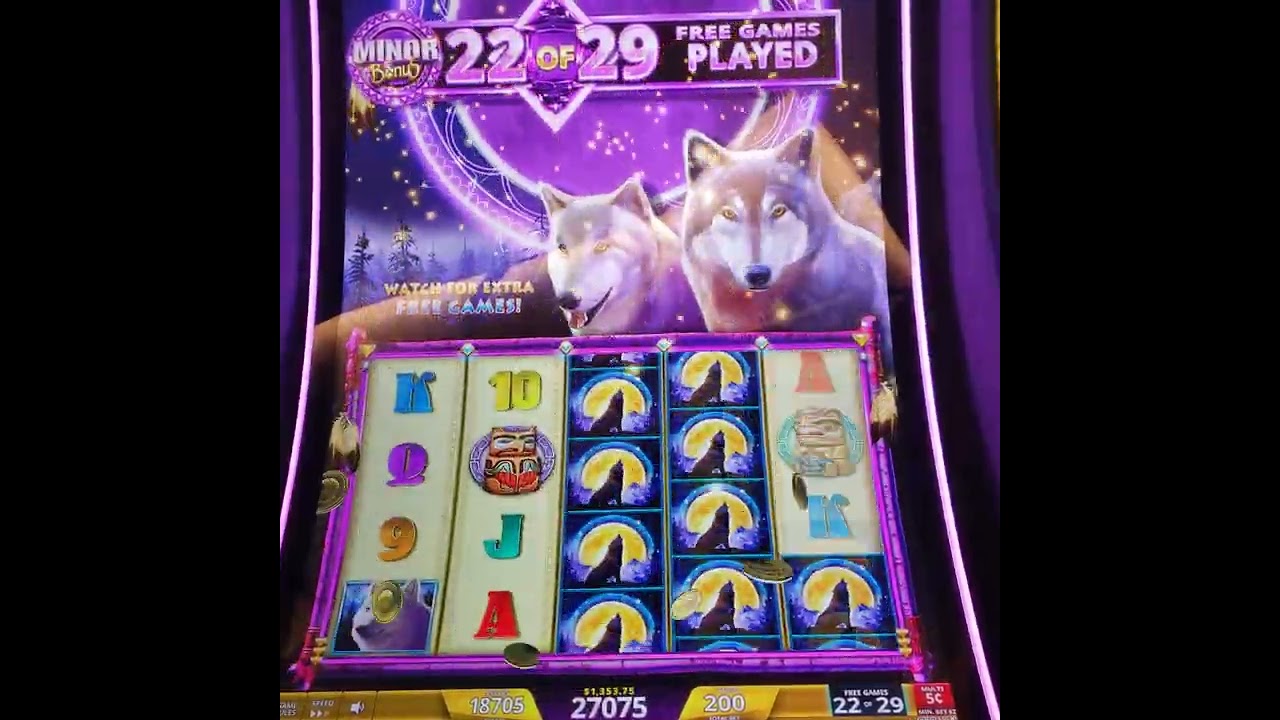 $10 Spin Jackpot Handpay on Wolf Run Eclipse Slot Machine - YouTube