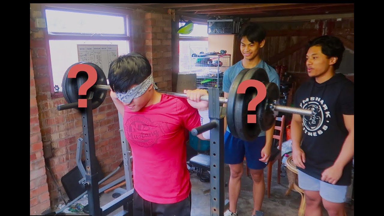 GUESS THE WEIGHT!? Blind Folded Squat Challenge - YouTube