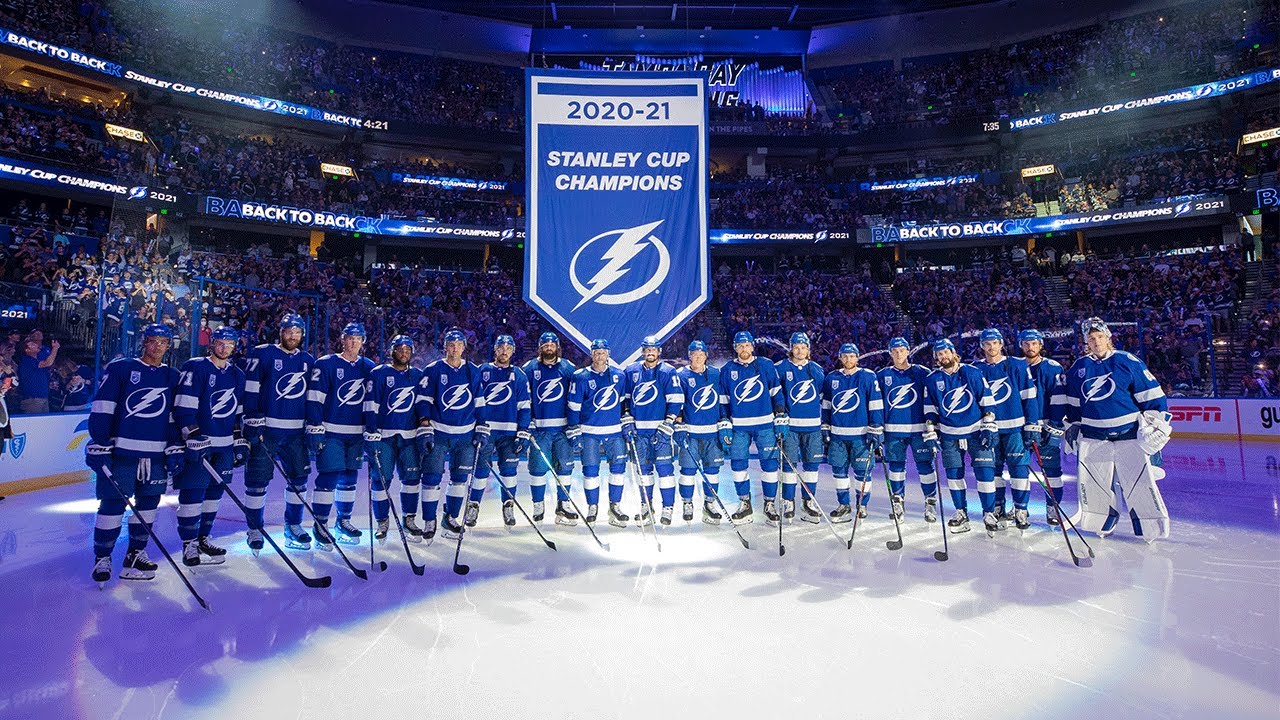 Lightning raise Stanley Cup banner - YouTube