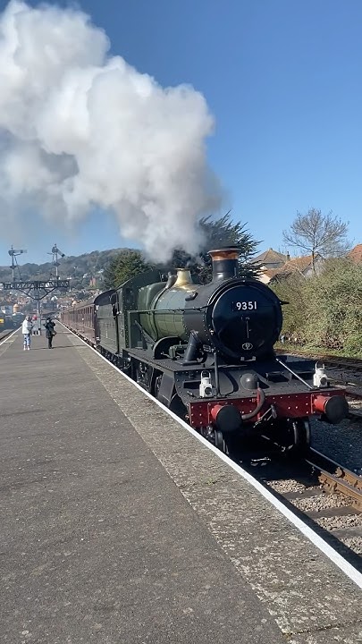 Mogul 9351 leaves Minehead station. - YouTube