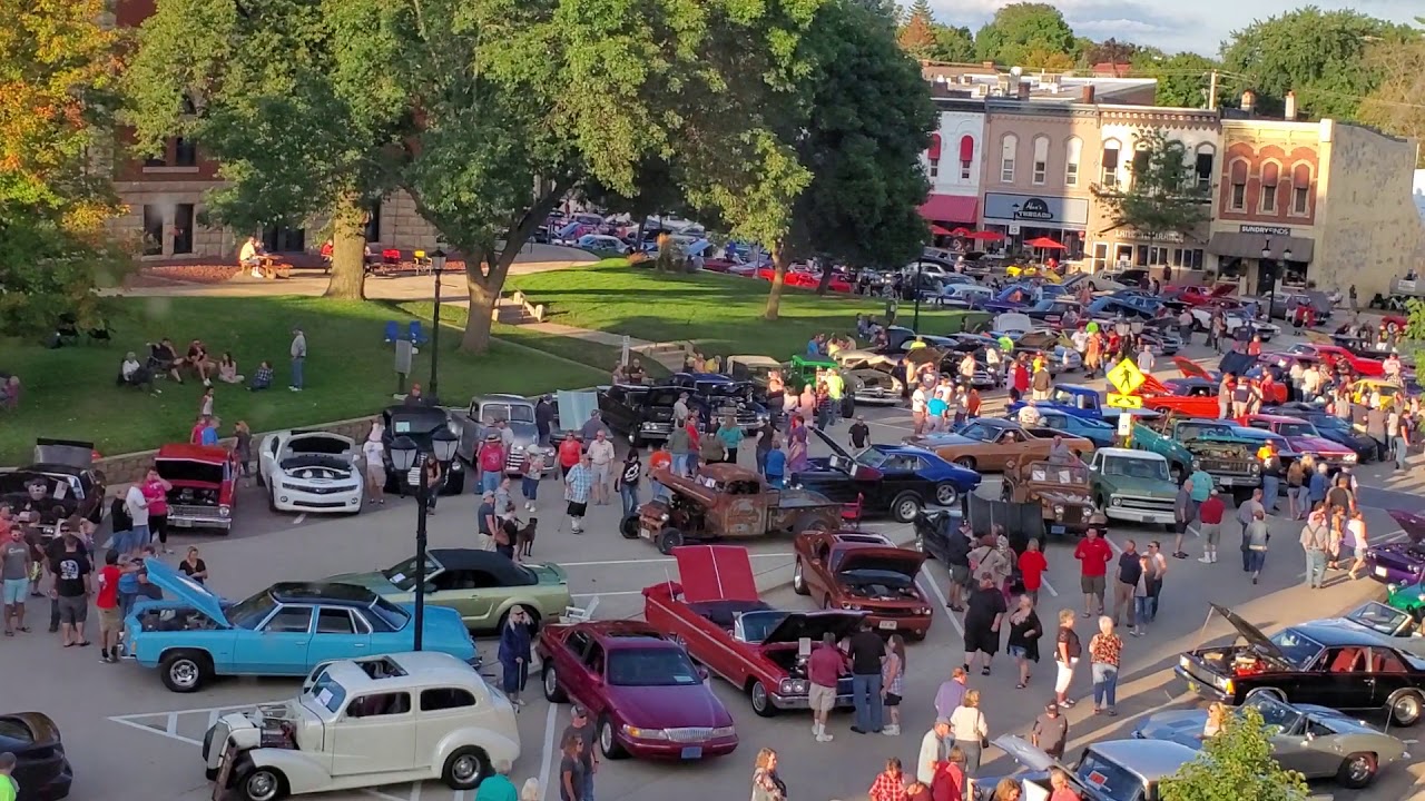 Cars On The Square Monroe - YouTube